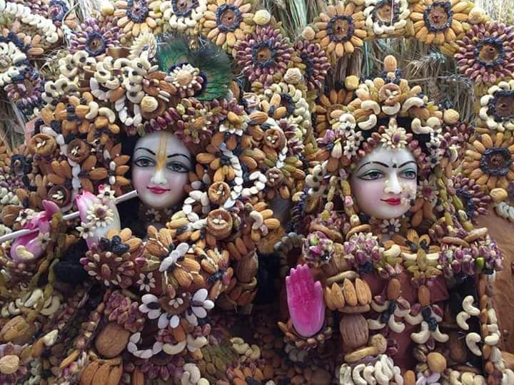 ISKCON temple Karachi Pakistan: Beautiful Dryfruits Dress's Sringar ...